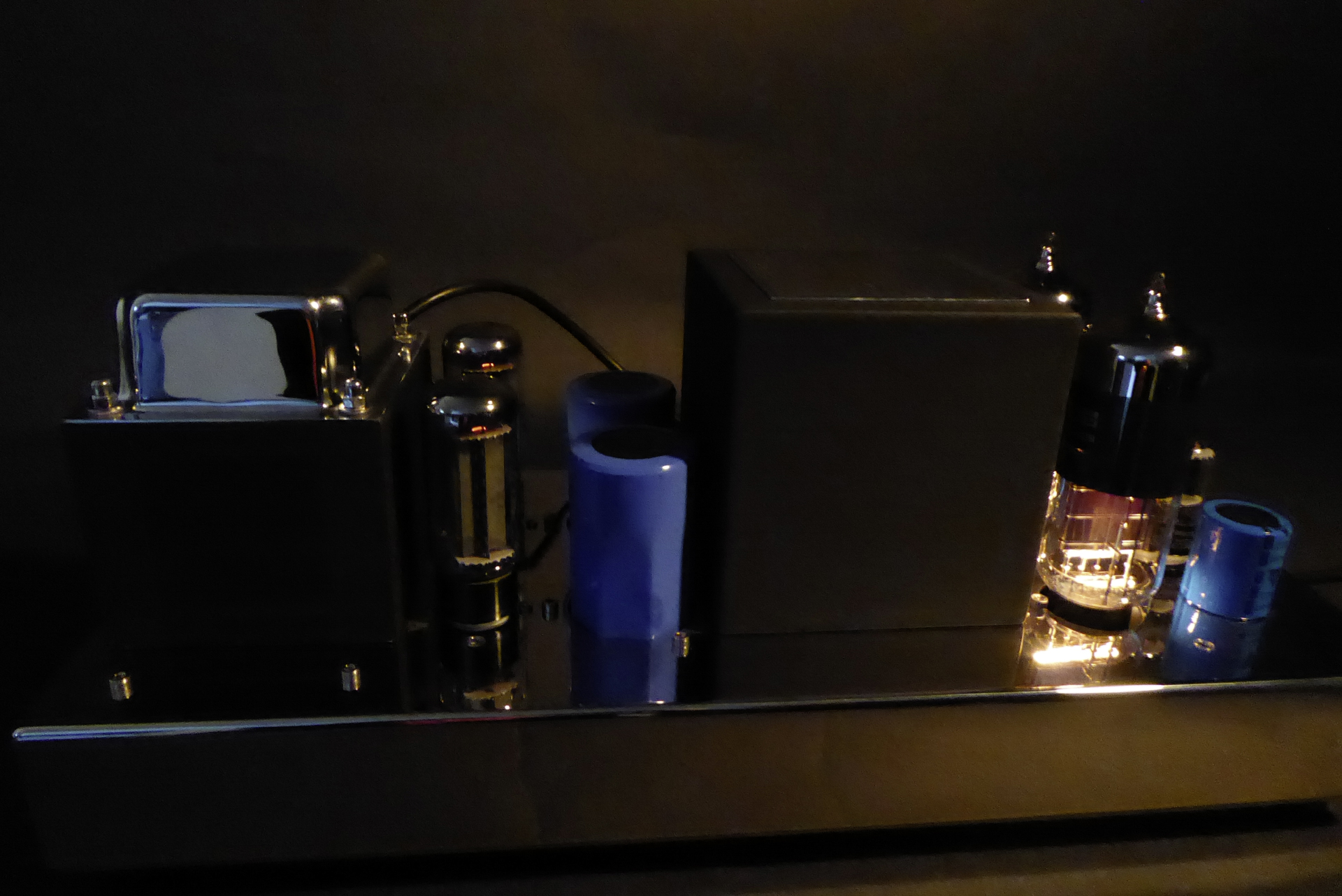 Jadis SE300 BMonoblöcke - audioplan – musik erfahren